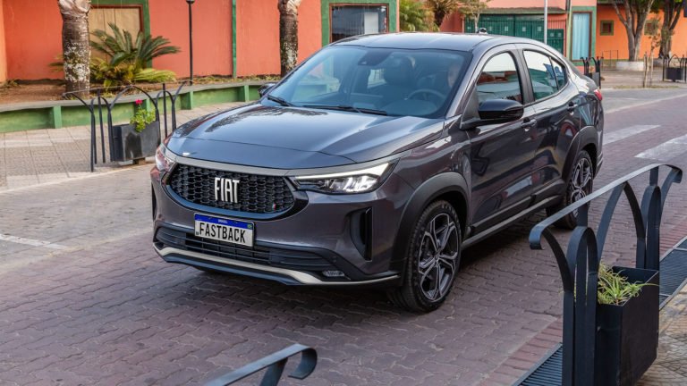 SUV cupê Fiat Fastback é lançado; confira versões e preços