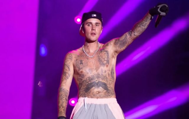 Justin Bieber cancela shows em SP por problemas de saúde - ISTOÉ DINHEIRO